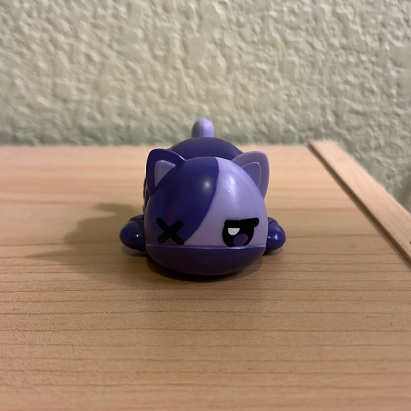 Toys | Aphmau Mystery Meemeows Zane Cat Surprise Figure | Poshmark